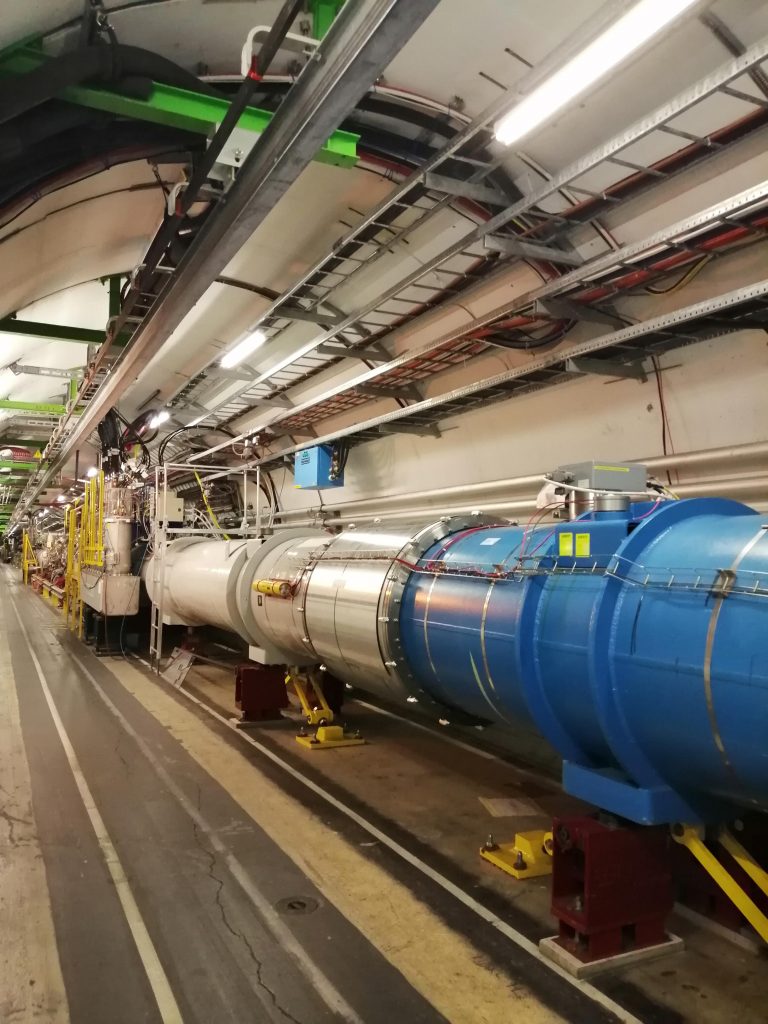 Conociendo el CERN bajo tierra – Ciencia UNAB